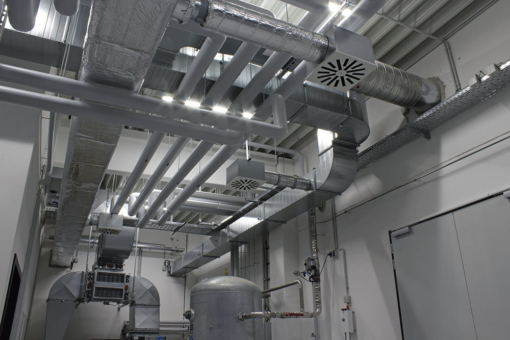 Mounting ventilation ducts safely